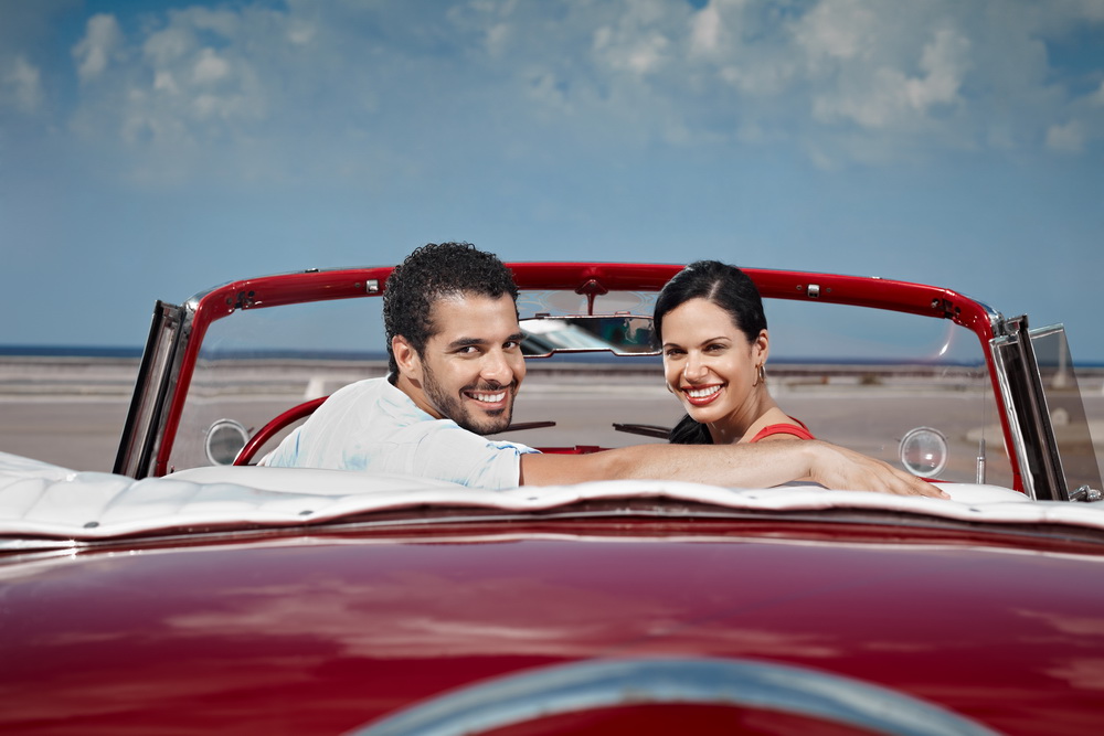"Ahlam" - dating and chatting website